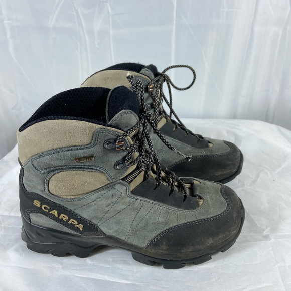 Scarpa | Shoes | Scarpa Unisex Zg Goretex Vibram Hiking Boots Gray ...